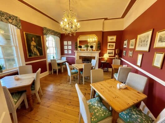 Places to eat in Buxton + best bars, pubs, cafes, restaurants