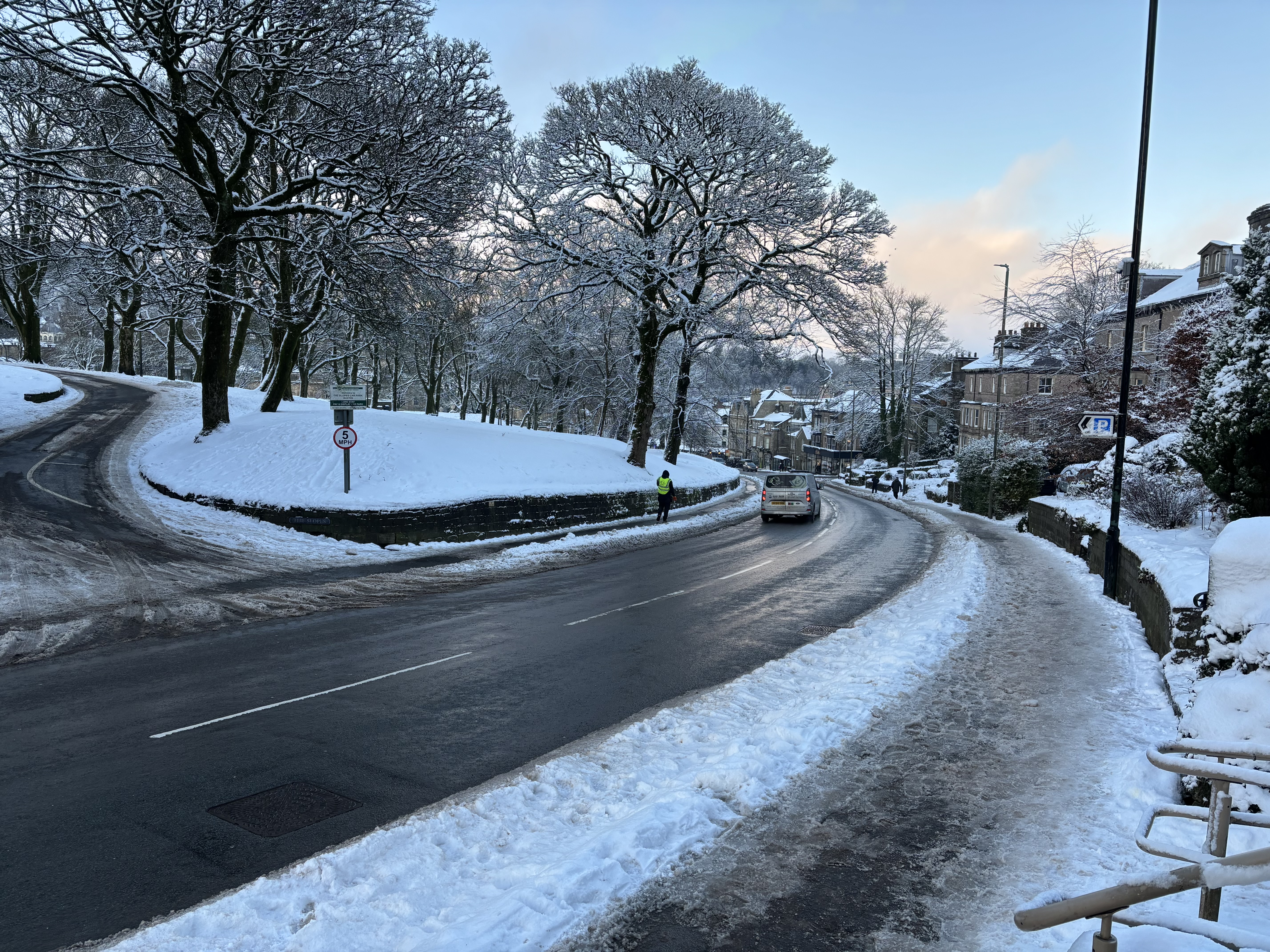Buxton Weather - Monthly weather guide, notable events